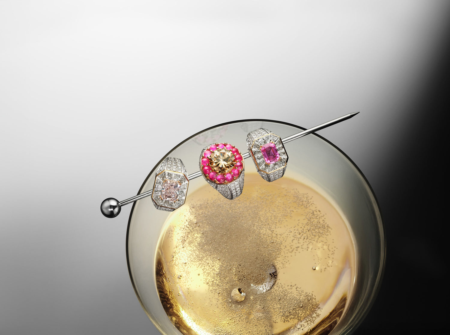 Tour Series – REZA